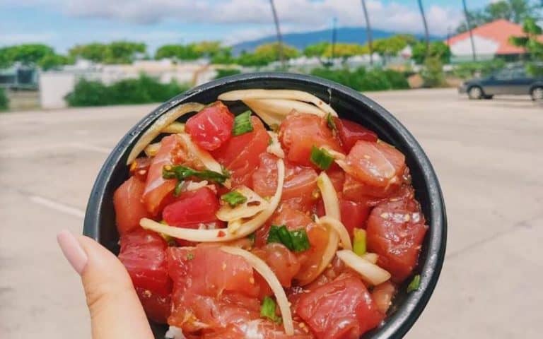 17 Spots to Find the Best Poke in Oahu (2023 Guide)