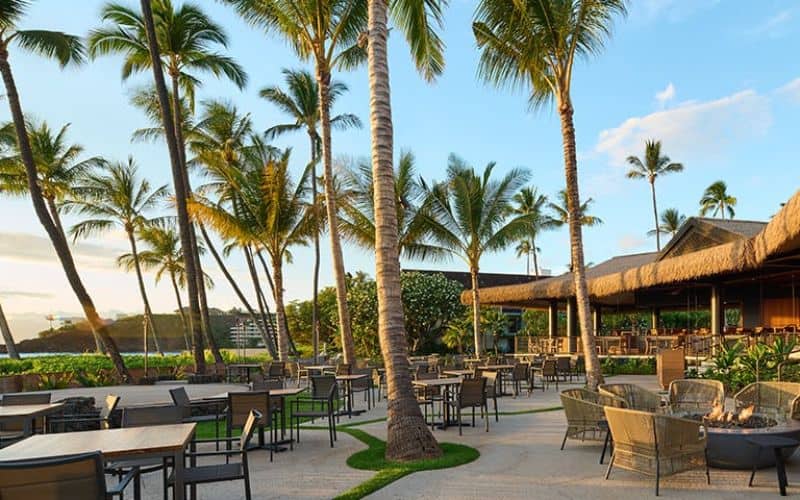 18 Best Restaurants in Maui With a View (2022)