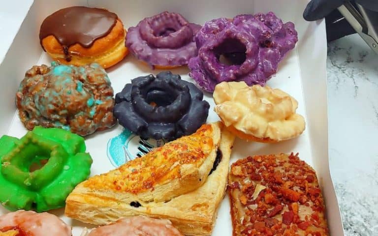 15 Places for the Best Donuts in Seattle (2025 Guide)