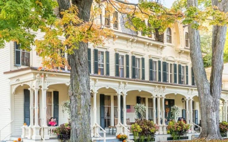 15 Romantic Getaways in the Tri-State Area (2023)