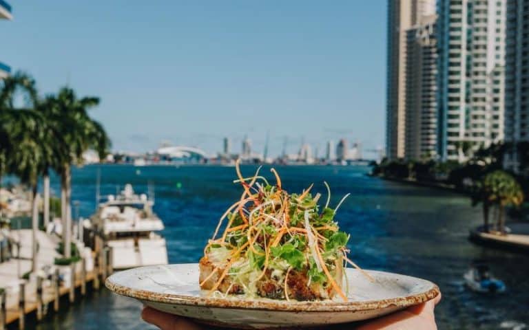 18 Best Asian Restaurants in Miami You Can’t Miss (2023)